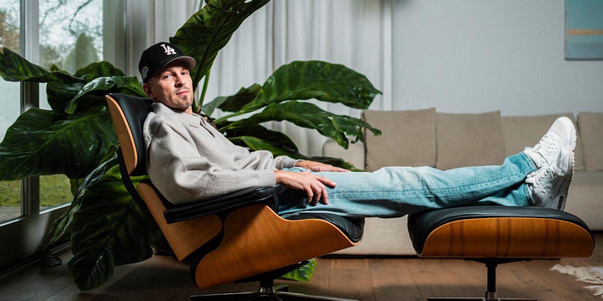 Rapper Stress: Auf Hausbesuch beim Grandseigneur des Schweizer Rap ...