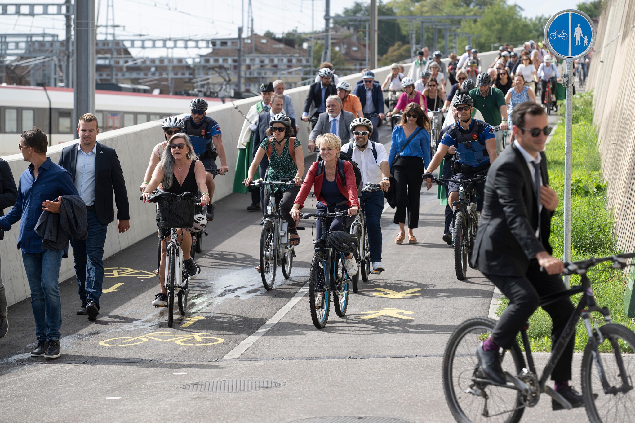 Fête de la première citoyenne vaudoise: Séverine Evéquoz a mis en selle ...