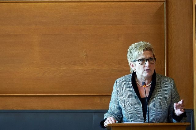 Beatrice Simon für eine Erhöhung der Motofahrzeugsteuer | Der Bund