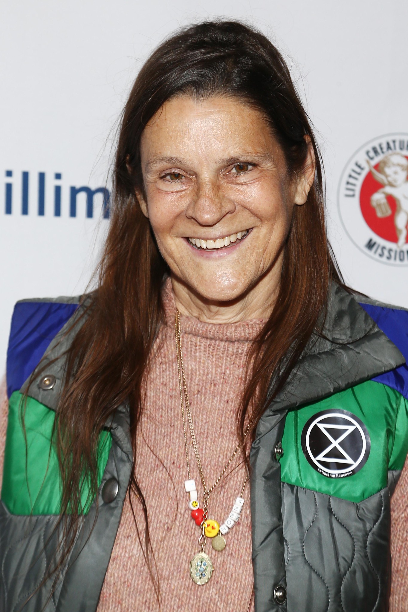 Milliardenerbin Aileen Getty: Sie findet Attacken auf die Kunst in ...