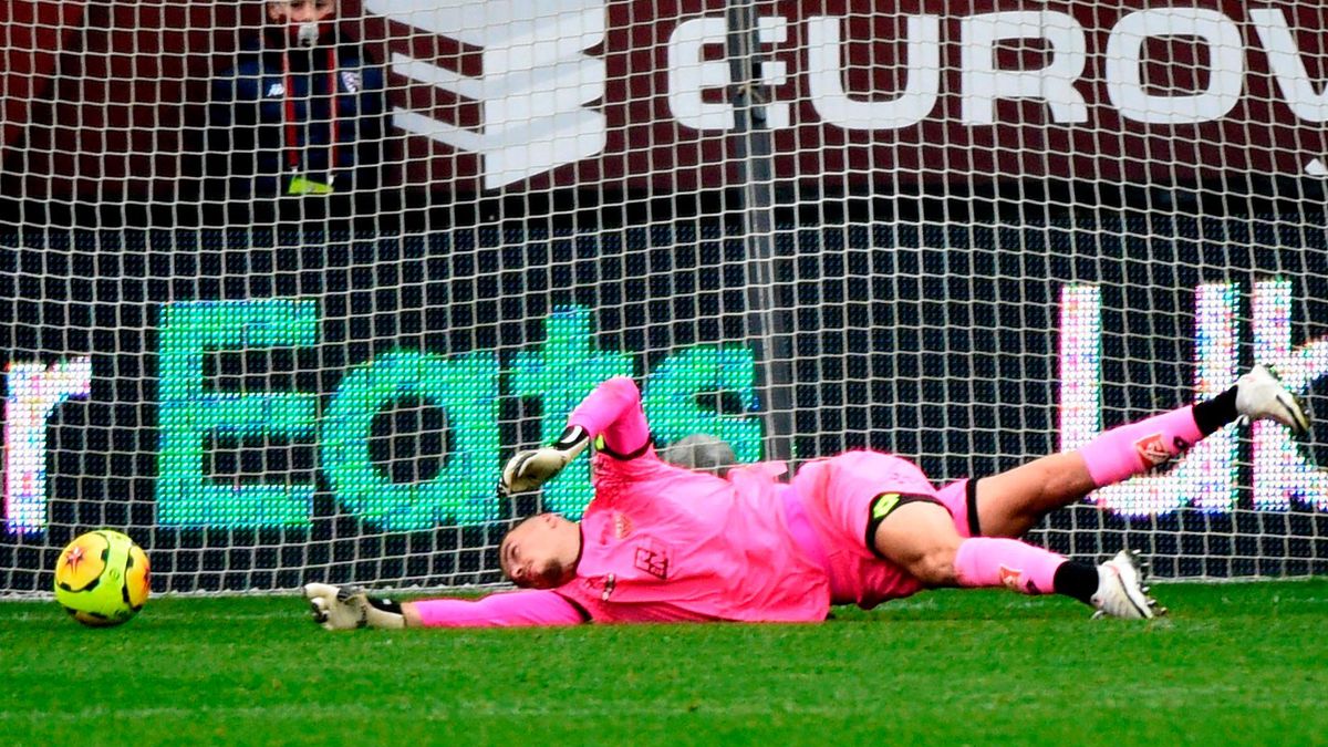 Football: Première réussie pour Anthony Racioppi - Le Matin