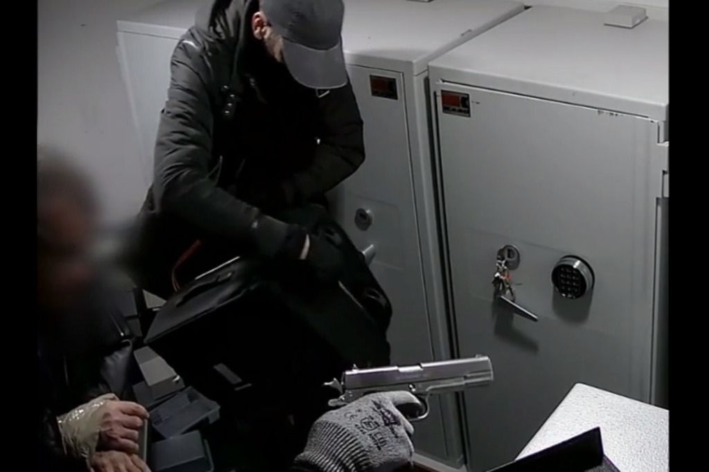 Images vidéo d'un braquage diffusées: une première | Tribune de Genève