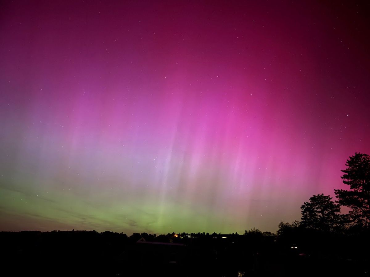 Polarlichter Schweiz: Bilder des Sonnensturms über Zürich | Tages-Anzeiger