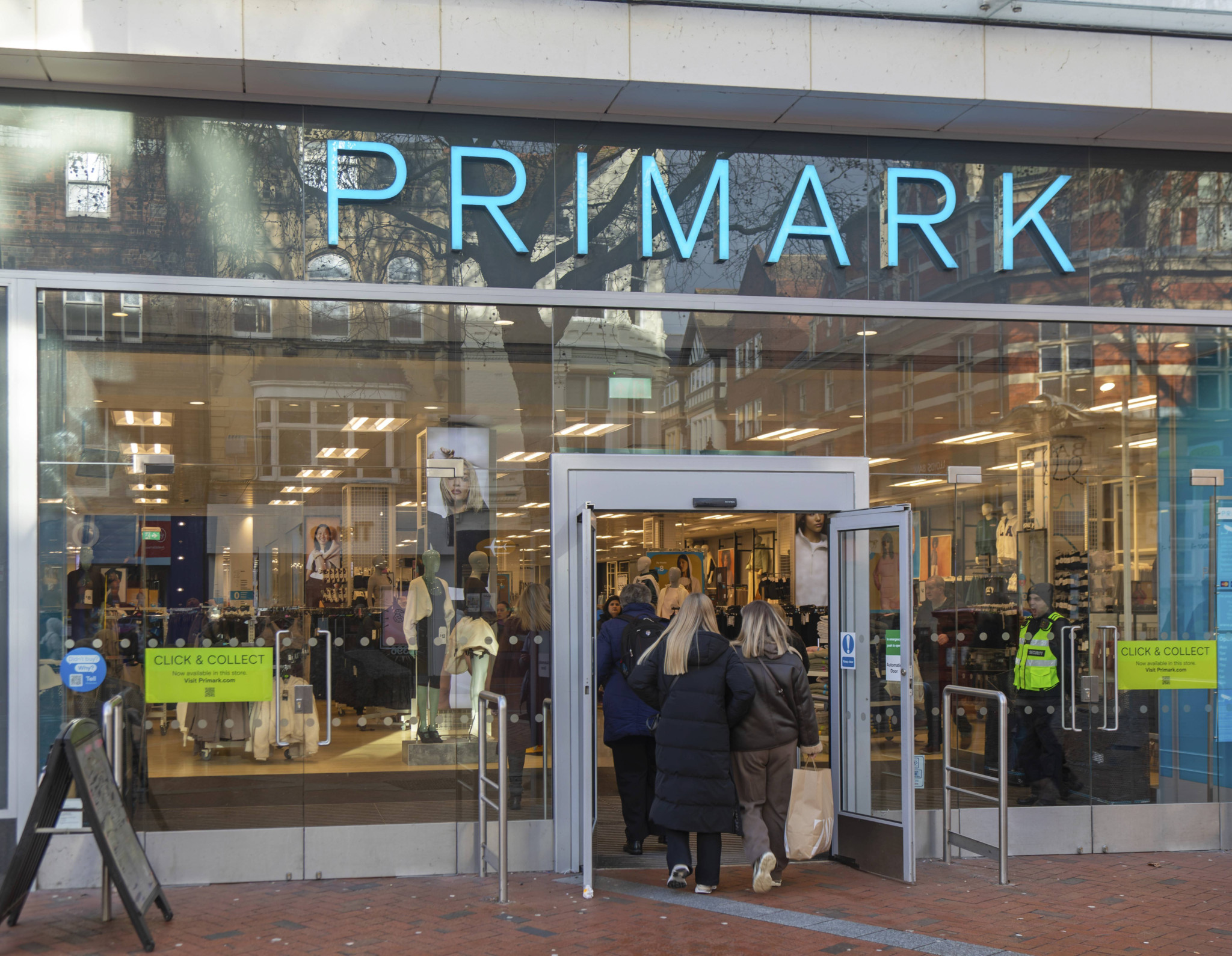 Genf: Einkaufszentrum lehnt Primark-Filiale ab