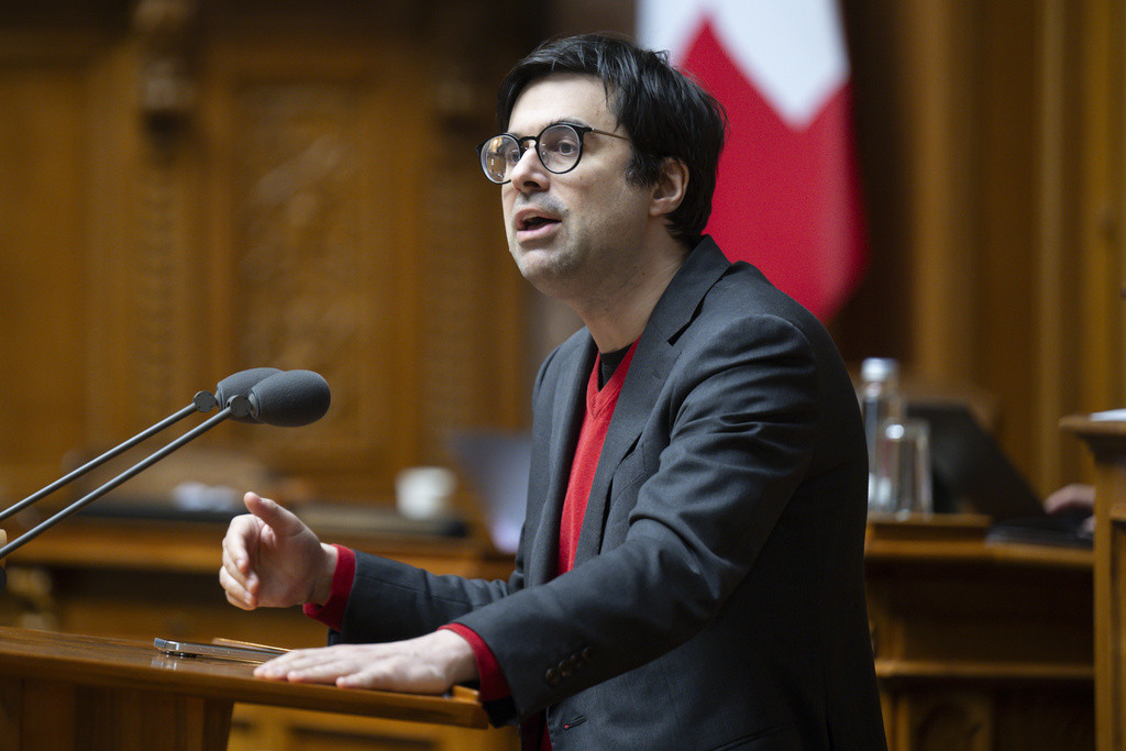 «Pas de Suisse à 10 millions!»: la machine à cash socialiste face à l’UDC