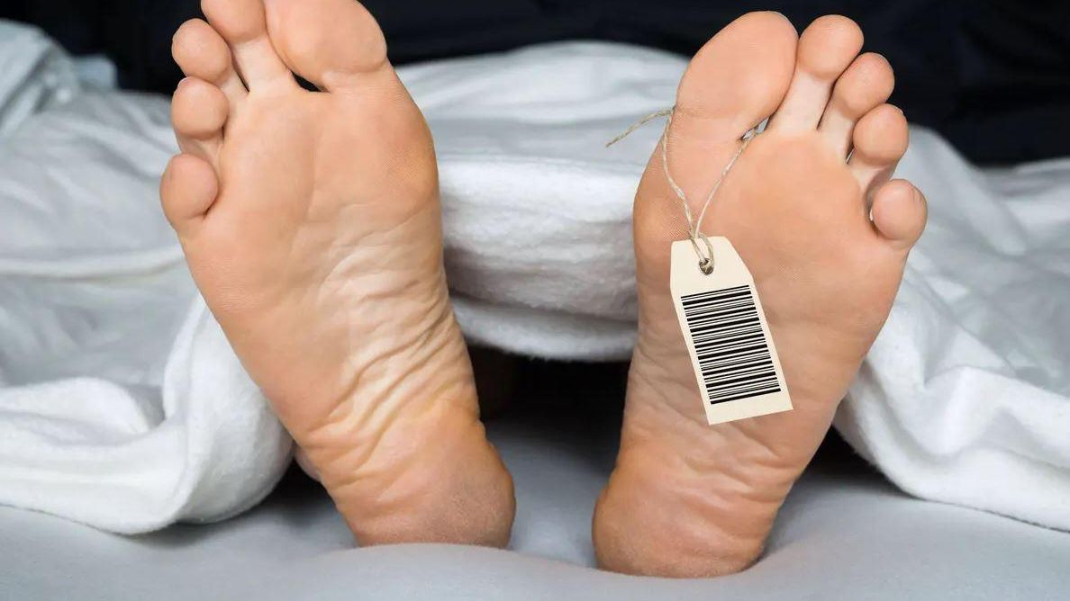 USA: Bestattungsunternehmen lässt Leichen über Monate verwesen - L ...