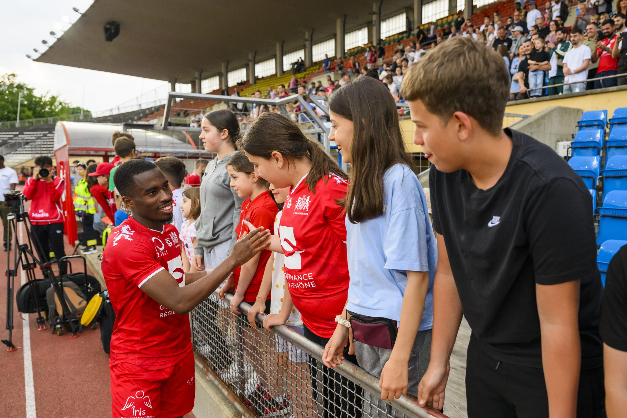 Football: Teddy Okou quitte le SLO, Sahmkou Camara y arrive