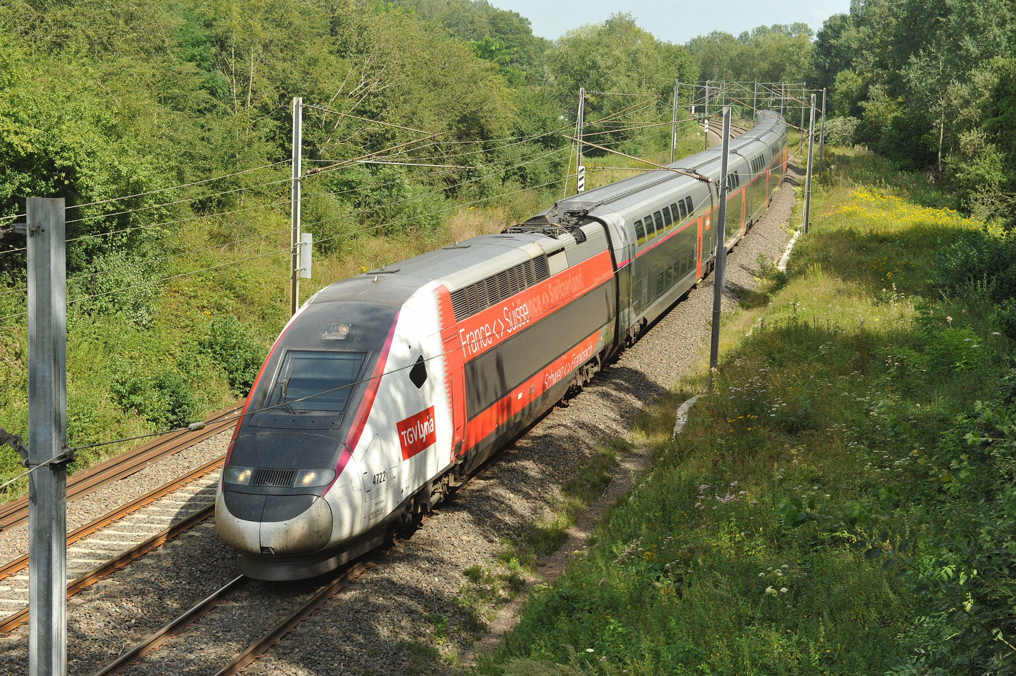 Train: plus de 3600 signatures pour un direct Genève-Londres | Tribune ...