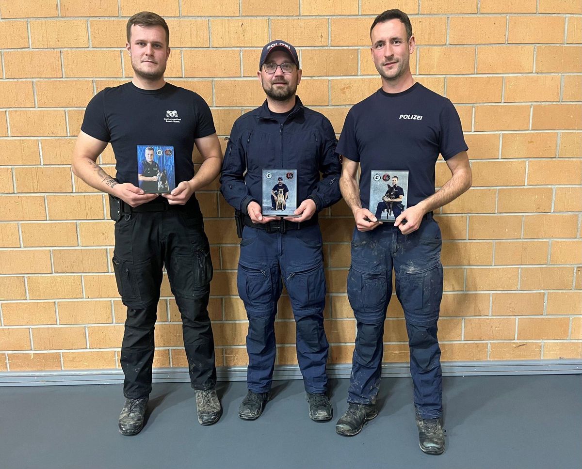 Aesch: Eymann und andere hohe Tiere an Polizeihundeprüfung | Basler Zeitung