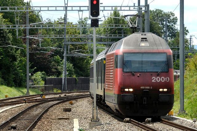 Des bus pour remplacer les trains Coppet-Genève | 24 heures