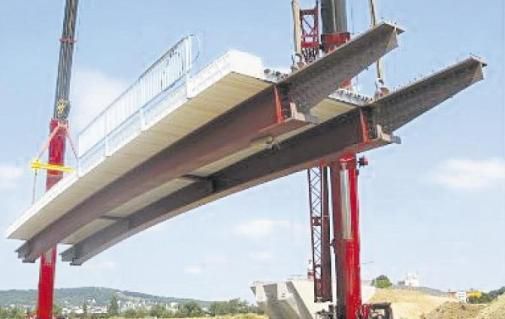 Le pont en plastique: solide et économique - L'essentiel