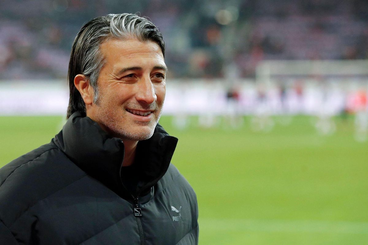 Football - Murat Yakin prolongé à la tête de la Nati - Le Matin