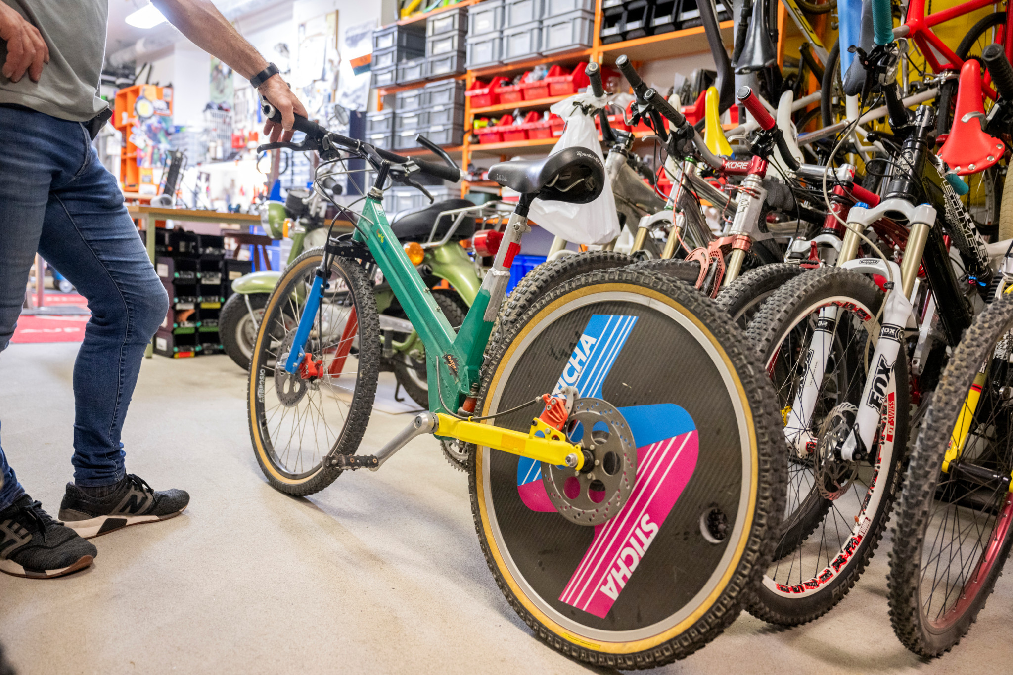 Mountainbike Sammlung in Zürich: Bunker muss geräumt werden