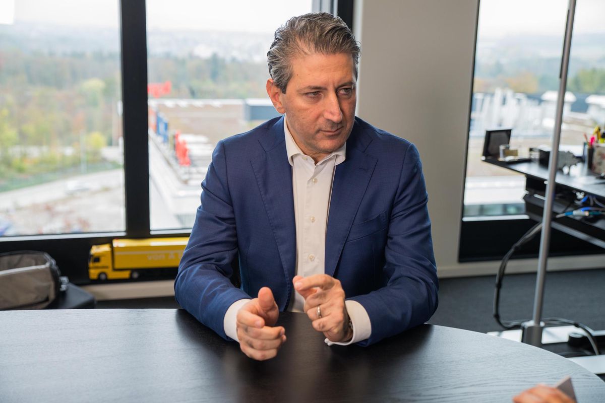 Stratégie d’entreprise – Roberto Cirillo veut croître avec la Poste | Bilan