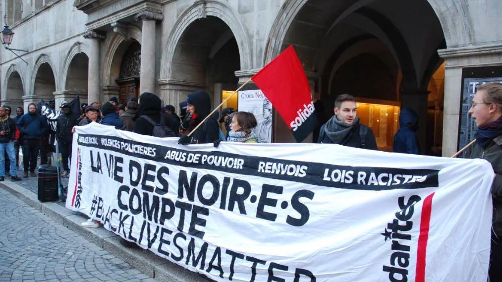 Six policiers en procès pour l’homicide de Mike Ben Peter à Lausanne ...