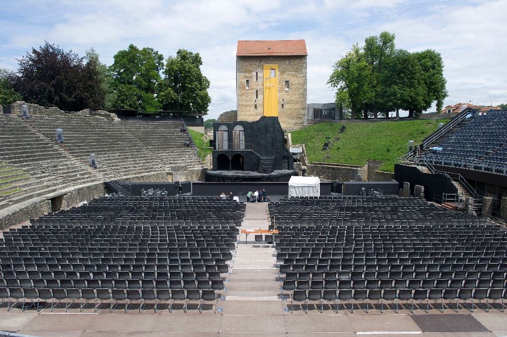L’opéra d’Avenches rame pour faire le plein | 24 heures