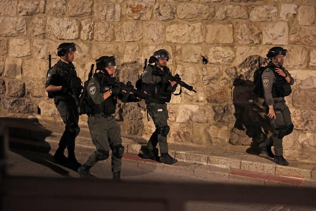 Spannungen am Tempelberg: Israel greift nach Raketenbeschuss Ziele im Gazastreifen an | Tages ...