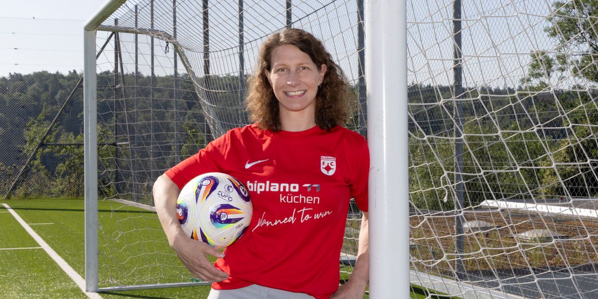 Mikahlynn nude i waited dressed to impress at the place in