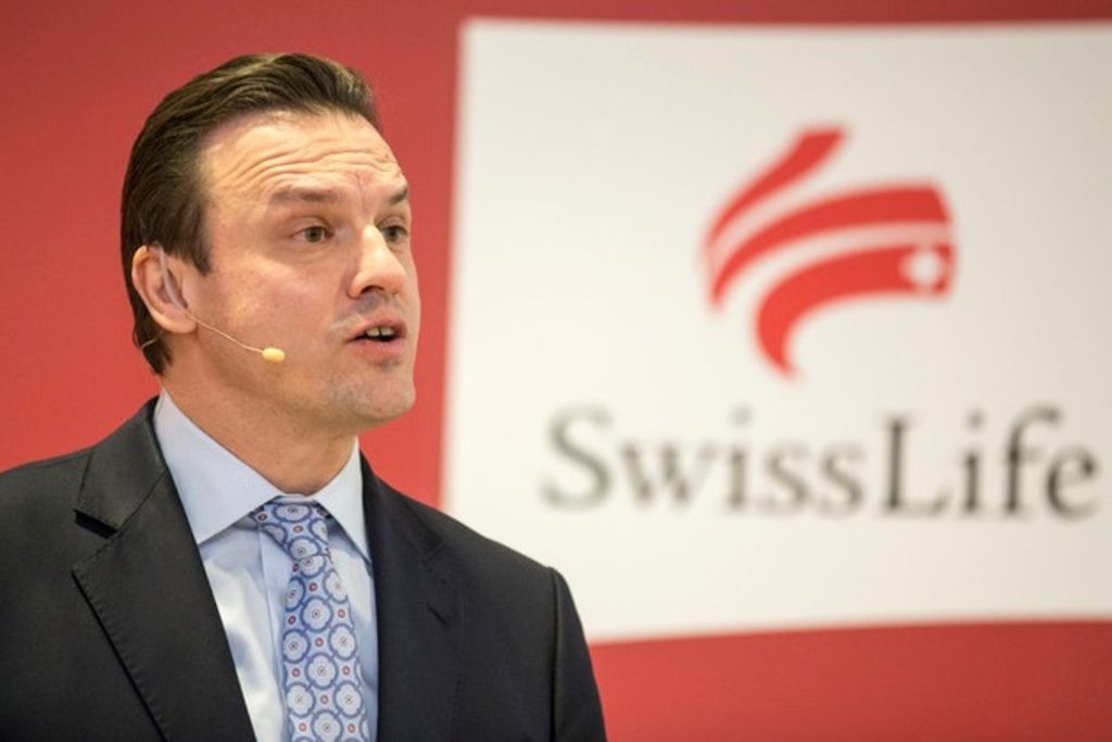 Prévoyance – Le patron de Swiss Life voit son salaire bondir | Tribune ...
