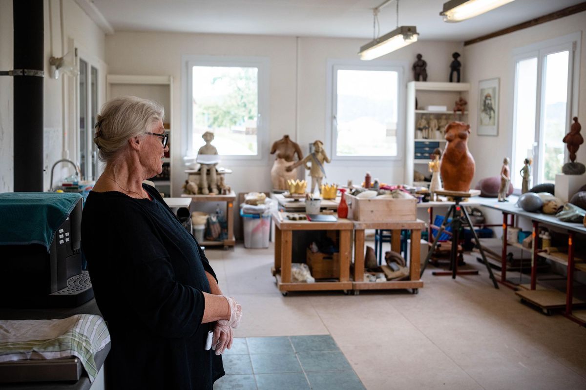 Künstlerin in Embrach räumt ihre Werkstatt | Tages-Anzeiger