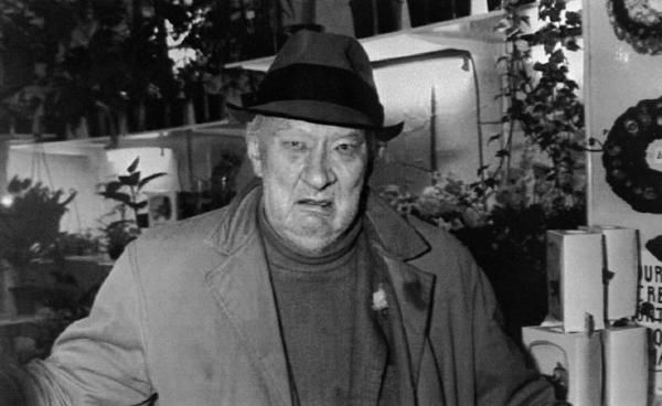 A Schaerbeek – David et Laeticia sauvent la tombe de Léon Smet - L ...