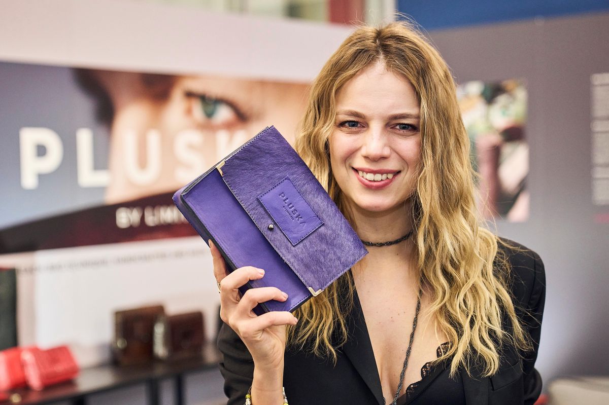 Basler Designerin feiert Erfolg: Ihre Taschen sind massiert, geföhnt ...