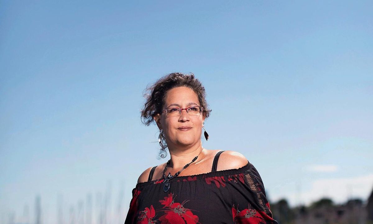 Portrait de Fanny Meyer – La discrète monte au front du 11e Livre sur ...