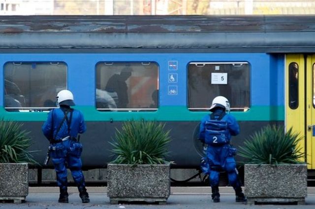 Football – Des ultras du FCZ tirent le frein d'urgence | 24 heures