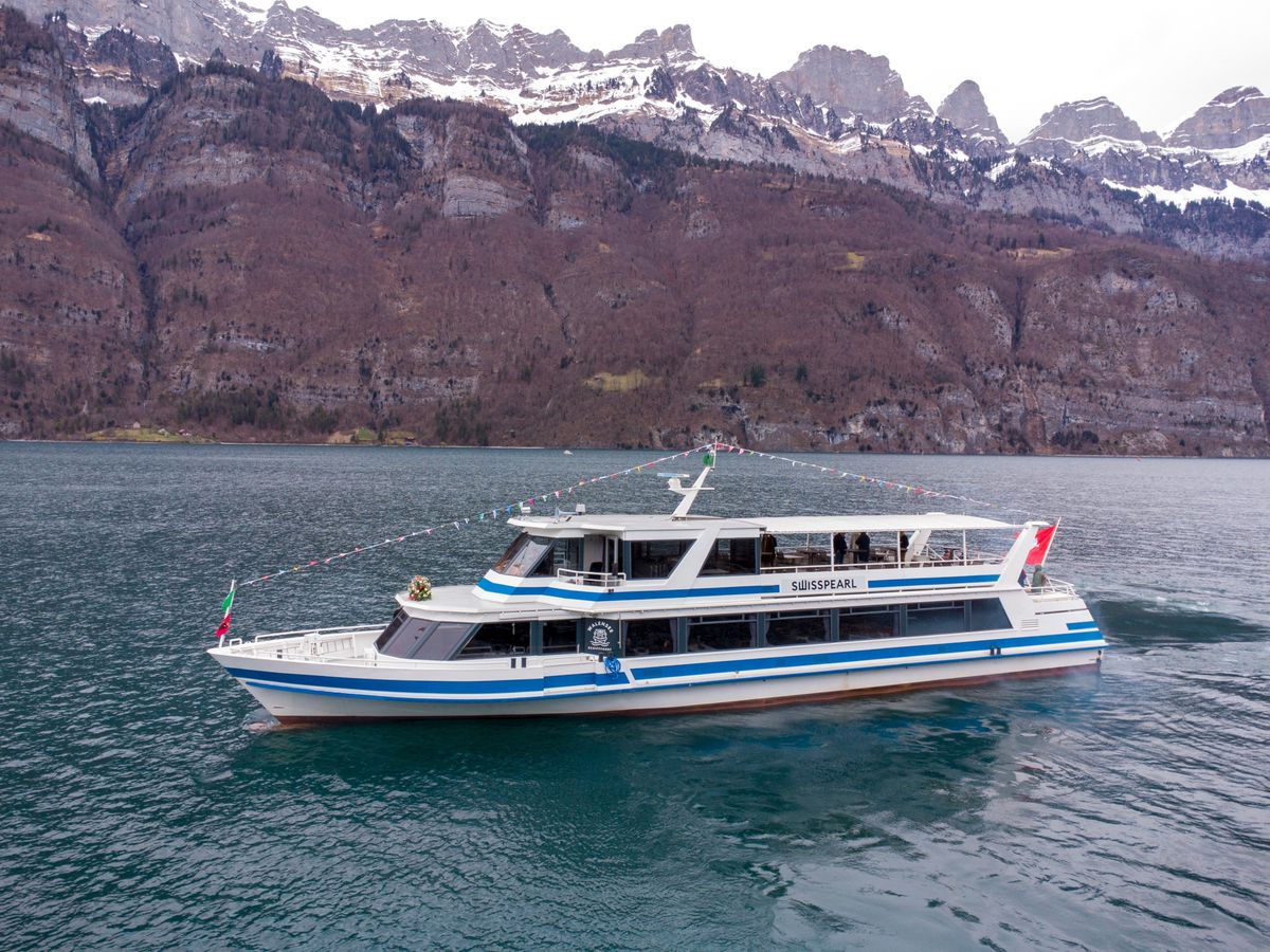 Schiffstaufe auf dem Walensee: Dass die MS Schwyz jetzt Swisspearl heisst, schlägt hohe Wellen ...