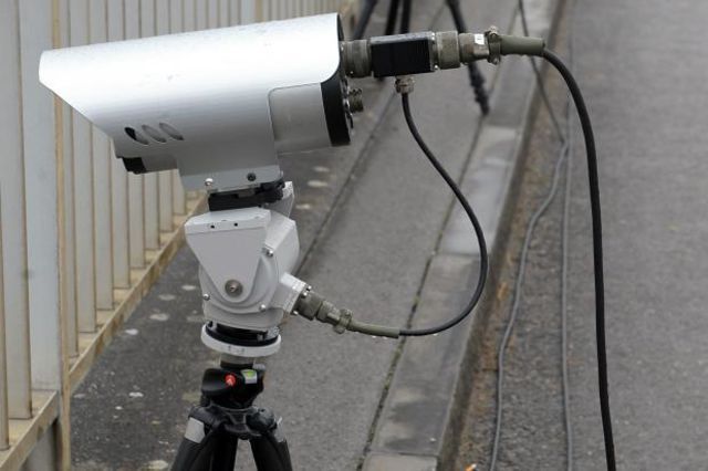 Autofahrer fährt mit 87 km/h in der 40er Zone | Berner Zeitung