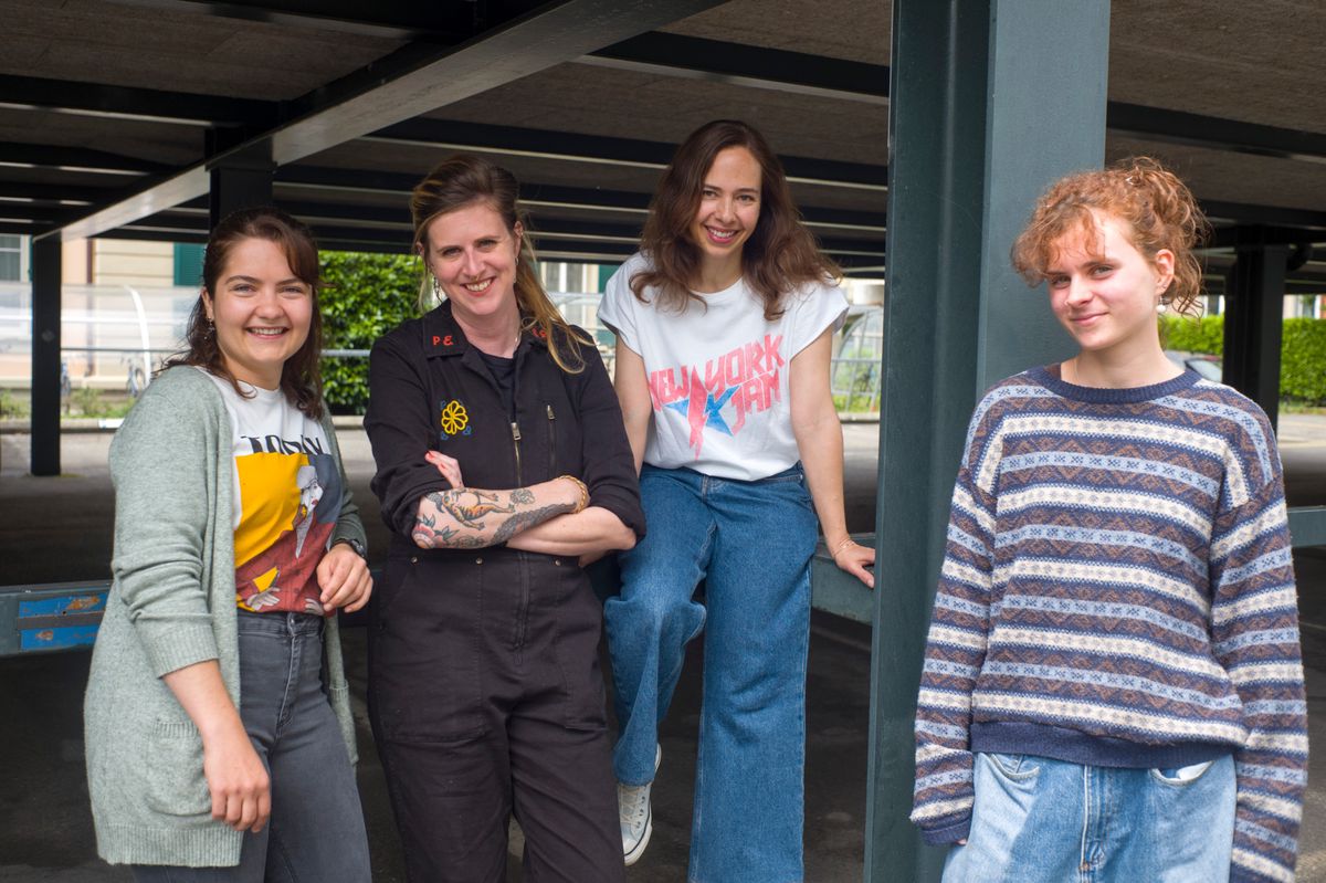 Podcast: Am runden Tisch zum Tabuthema Menstruation | Basler Zeitung