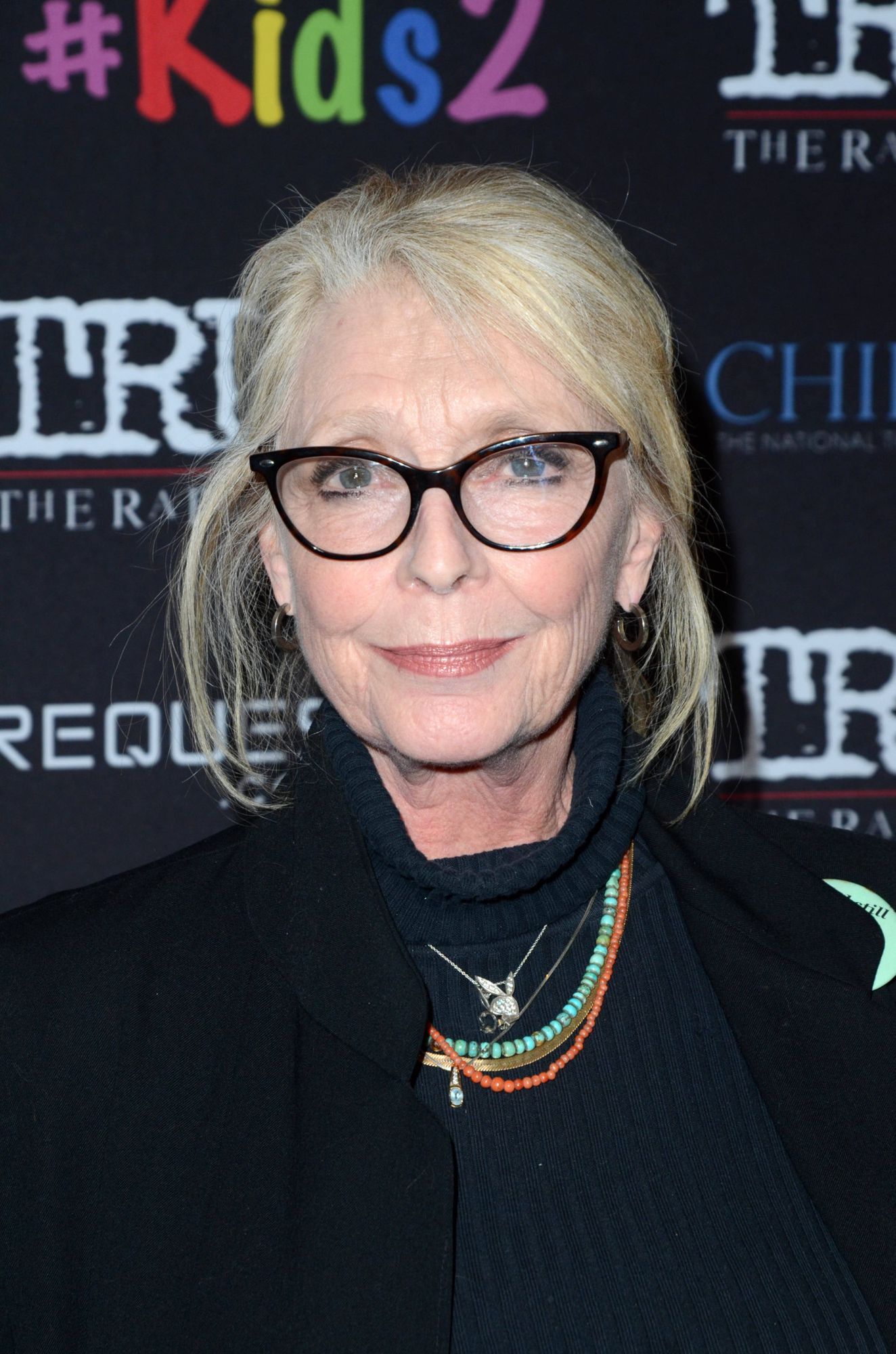 Erneute Zivilklage : «Playboy»-Model verklagt Bill Cosby wegen ...