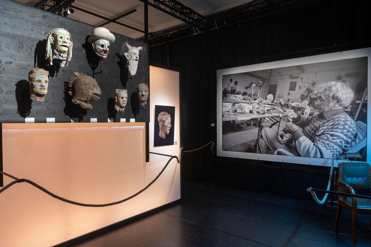 Exposition à Yverdon: Hommage masqué à l’art de Benno Besson | 24 heures