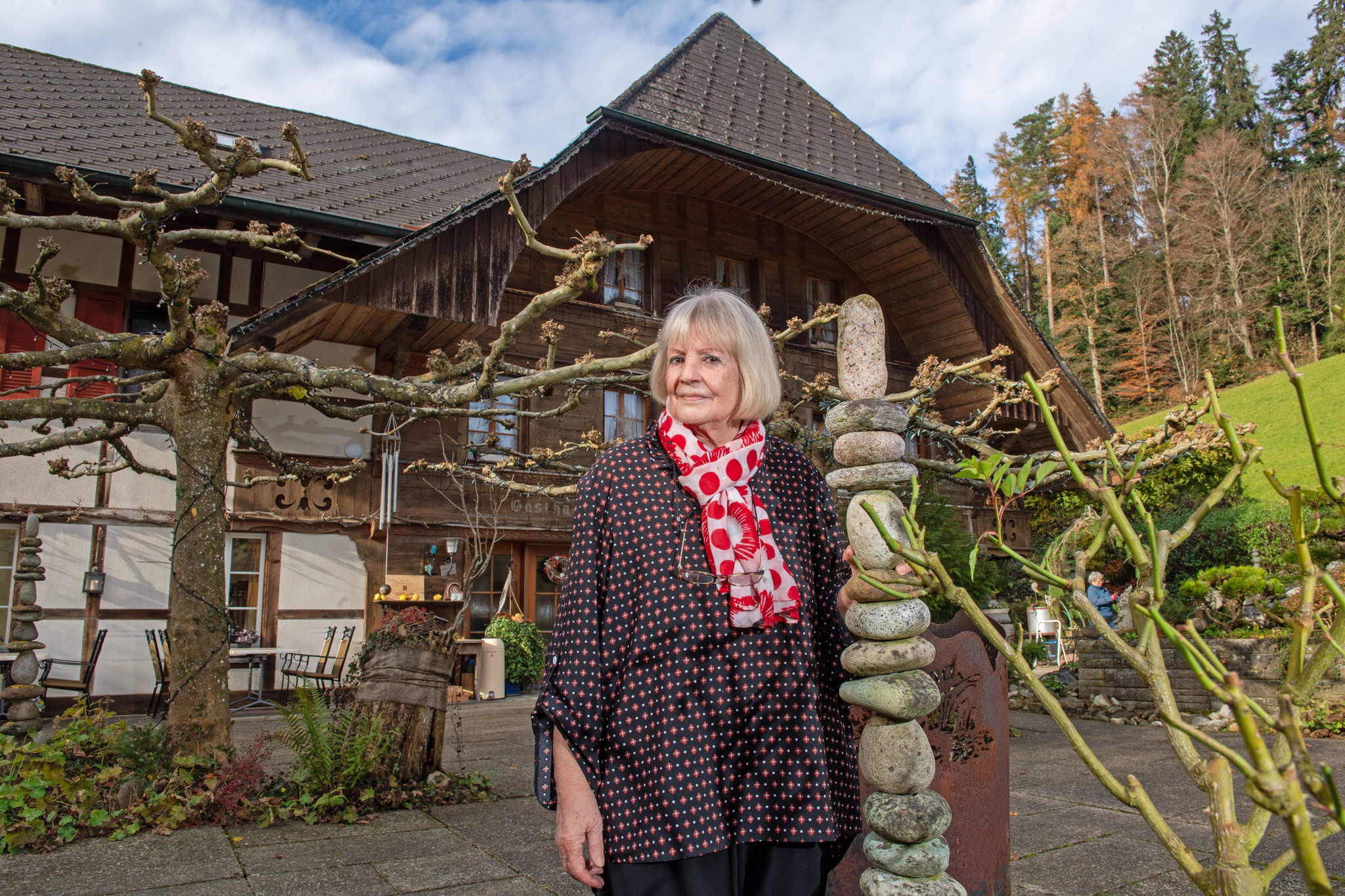Bürgisweyerbad: Puppenmacherin Heidi Ott übernimmt Landgasthof