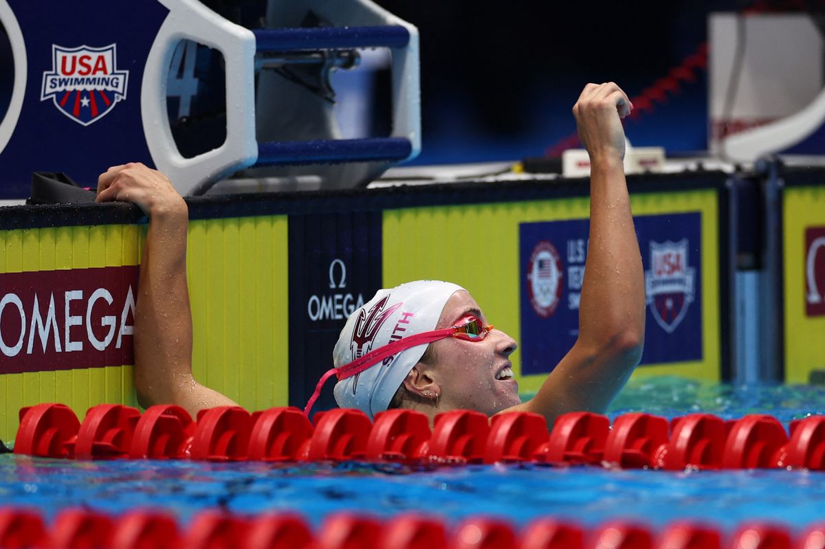 Regan Smith schwimmt in 57,13 Sekunden Weltrekord über 100 m | Tages ...