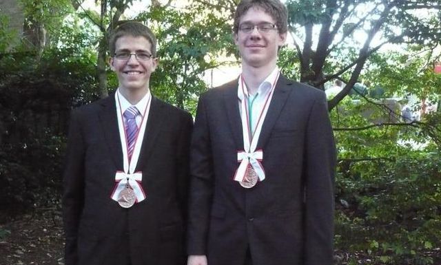 Schweizer Chemie-Talente gewinnen Bronze | Der Bund