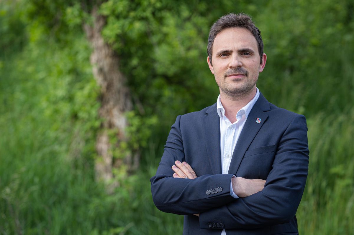 Streit auf Facebook: SVP-Grossrat Korab Rashiti vergleicht Sozialismus ...