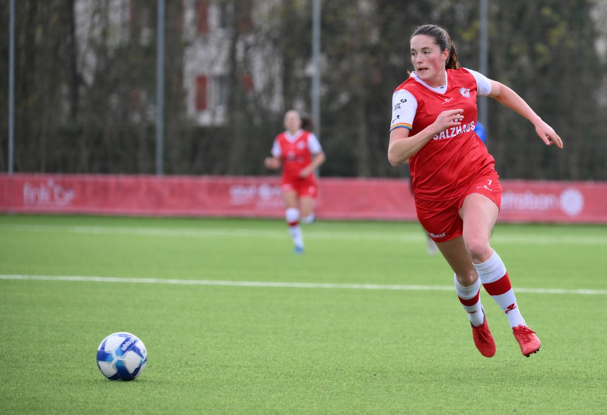 Frauen des FC Winterthur: Elena van Niekerk schiesst vier Tore | Tages ...