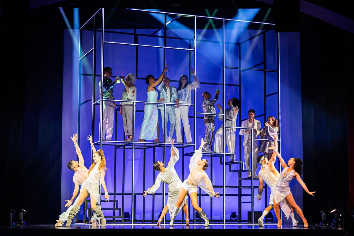 Comédie musicale satirique genevoise: La Revue se paie un coup de chaud ...