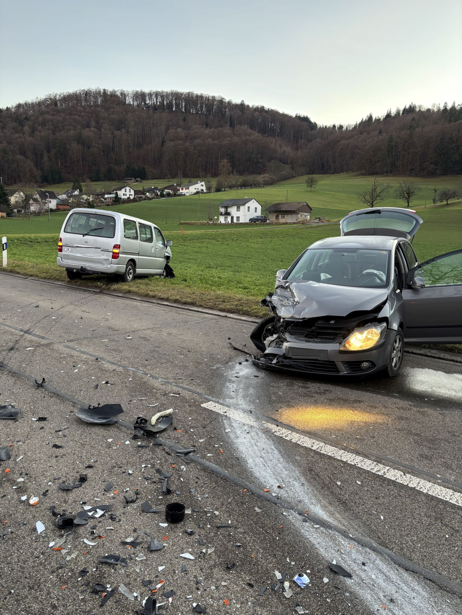 Postsie Haben Auf Einer Landstrae Einen Unfall