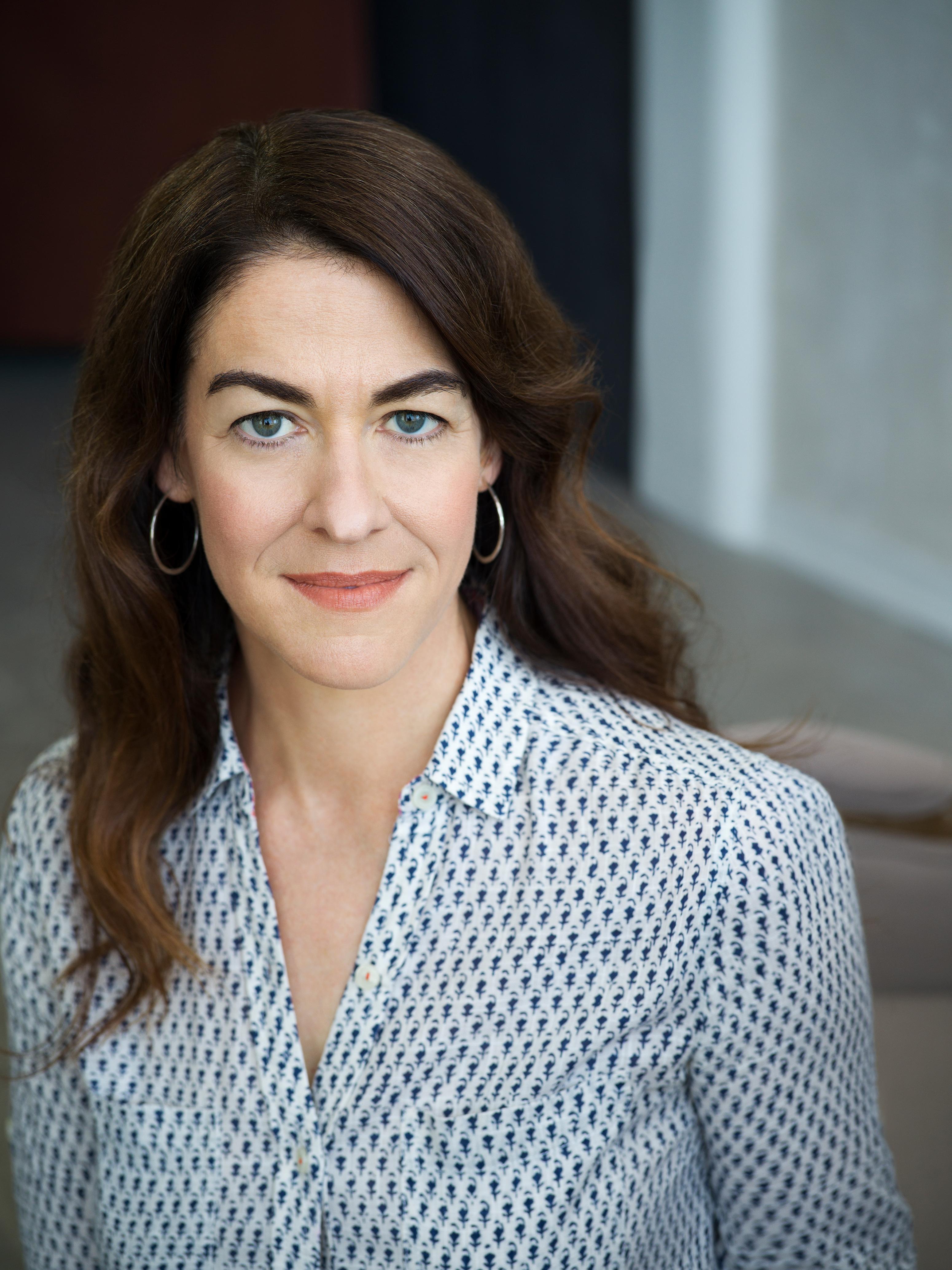 Sex, offene Beziehung: Molly Roden Winters Bestseller «More» | Tages ...