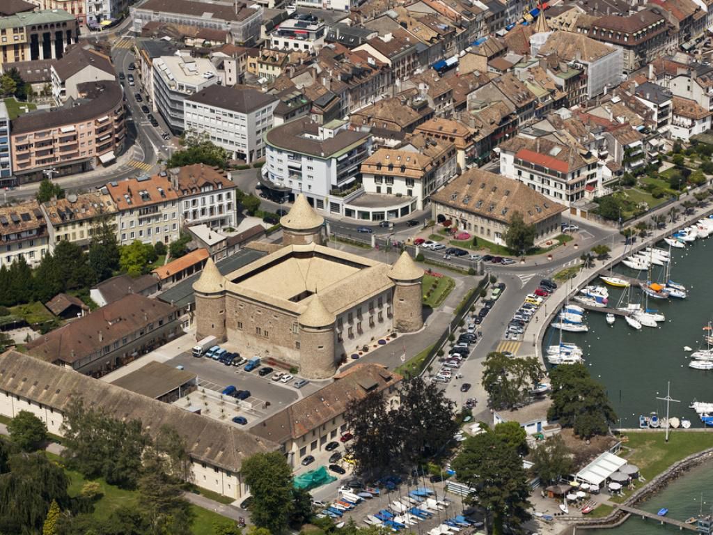 Nouvelle exposition - Le chateau de Morges s’intéresse aux femmes face aux pouvoirs | Tribune de ...