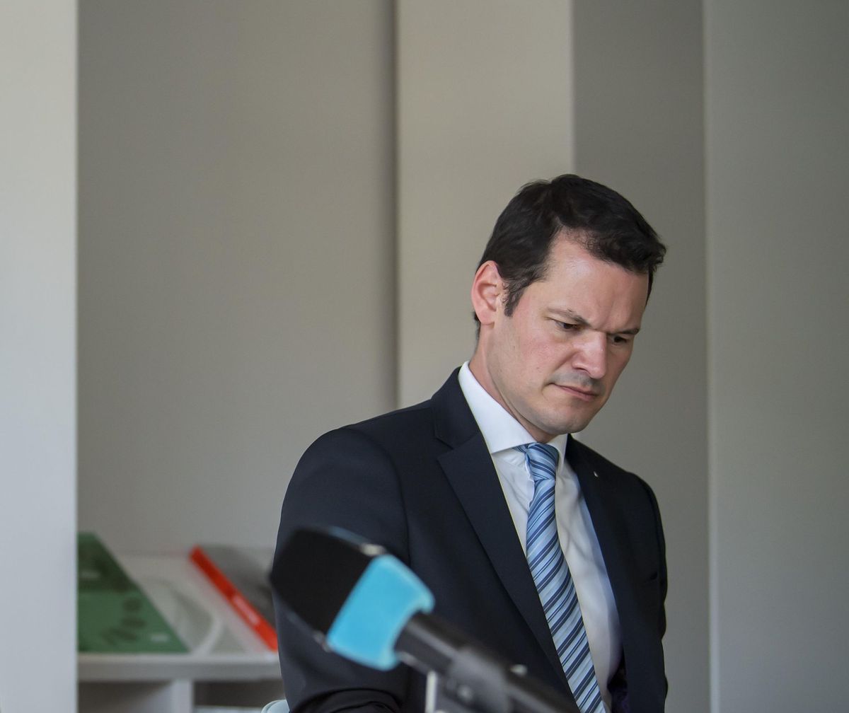 Les soutiens du magistrat genevois – Qui défend désormais Pierre Maudet ...