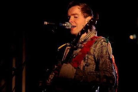 Concert – Jónsi fait ressortir les émotions de ses fans - L'essentiel