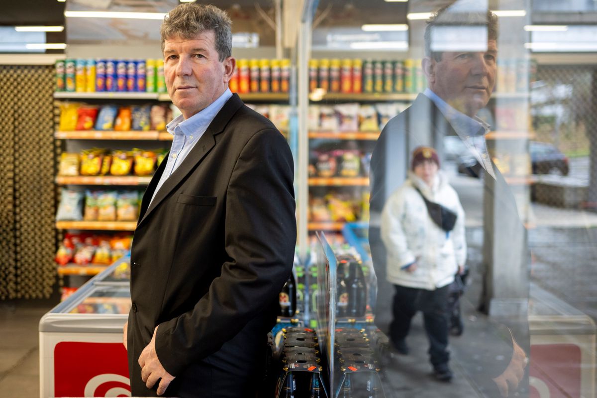 Portrait de Kadri Mustafa: Le plus nyonnais des Albanais a le coeur sur ...