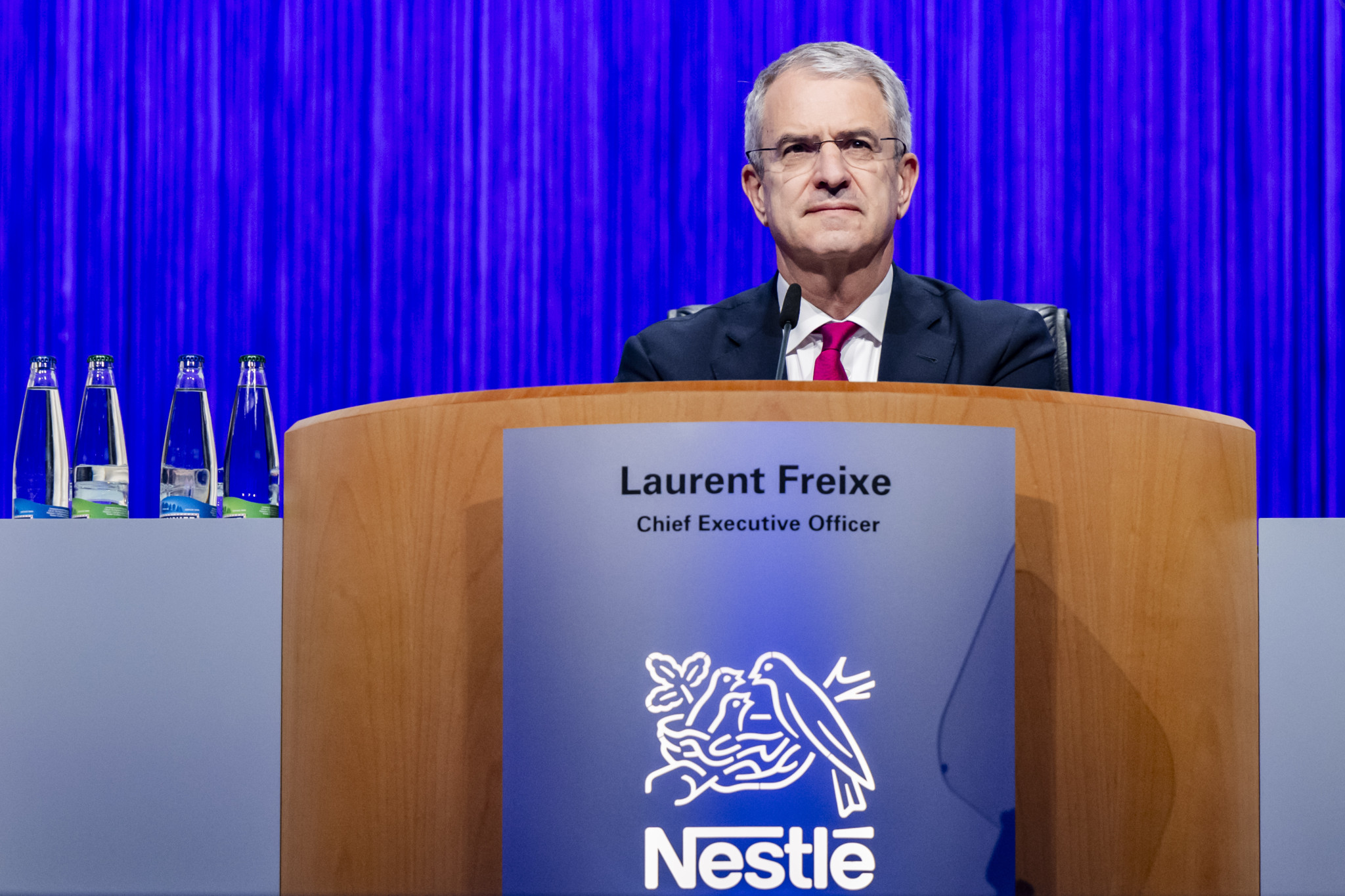 Nestlé: Laurent Freixe est toujours CEO sur LinkedIn