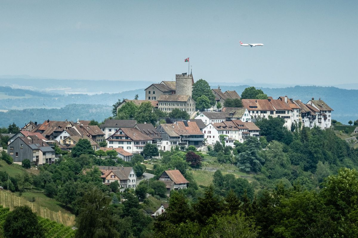 Mögliche Fusion diskutiert: Muss Regensberg mit einer Nachbargemeinde ...