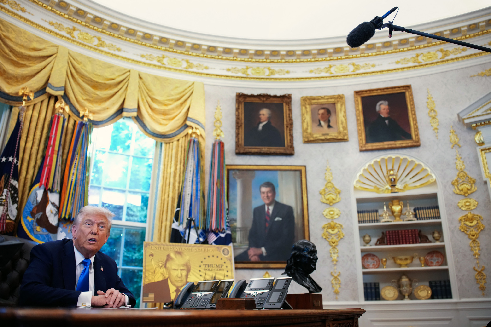 Glosse zum Zoll-Debakel: Helvetien dreht im Kreise mit Trumpus Maximus