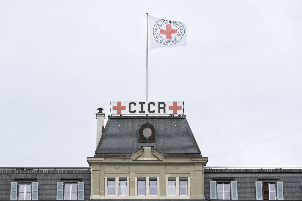 Aide humanitaire: Le CICR licencie 1800 personnes à travers le monde ...