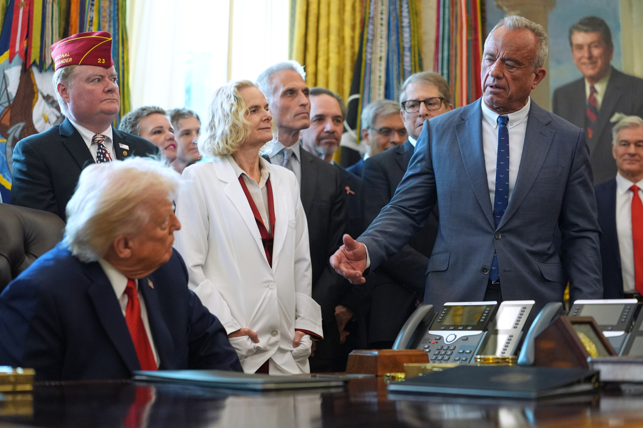 Trump isst Fast Food: Gesundheitsminister Kennedy besorgt